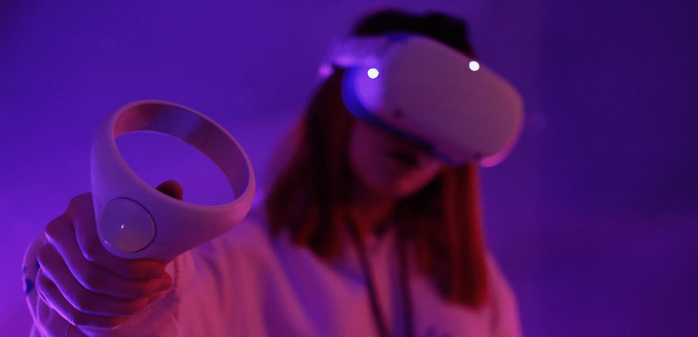 【VR配線】天井使えば安上がりでスッキリ！（海外の反応） | MetaQuestワールドまとめ